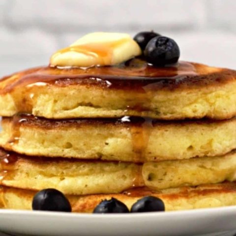 Fluffy Pancakes for Two (15 min) • Zona Cooks