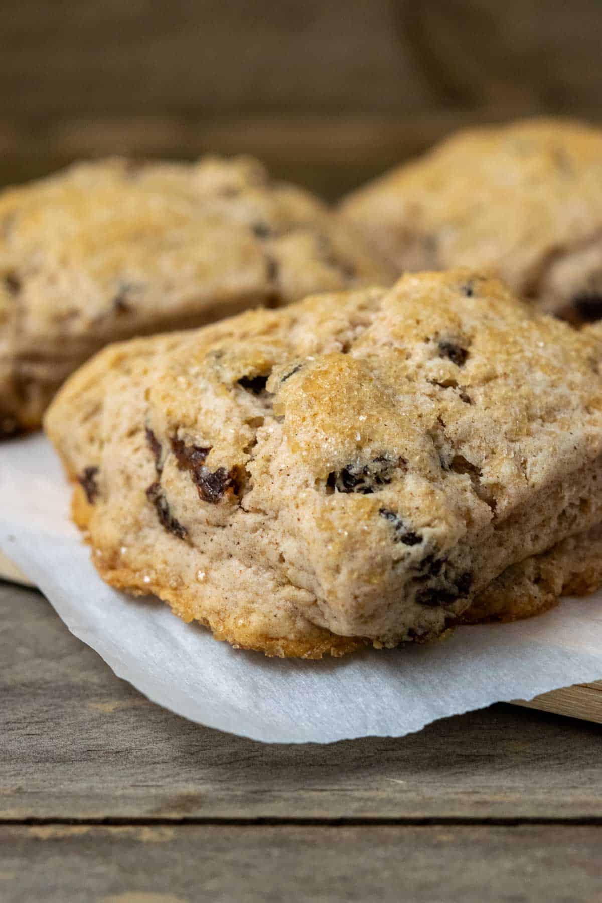 Cinnamon Raisin Scones Small Batch (35 min) • Zona Cooks