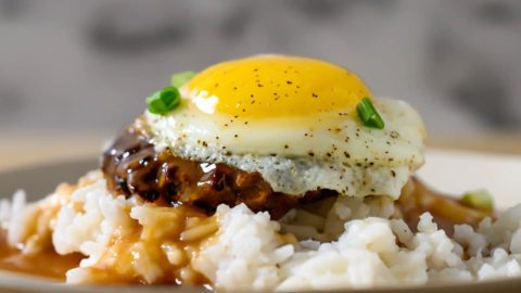 Authentic Loco Moco Recipe • Zona Cooks