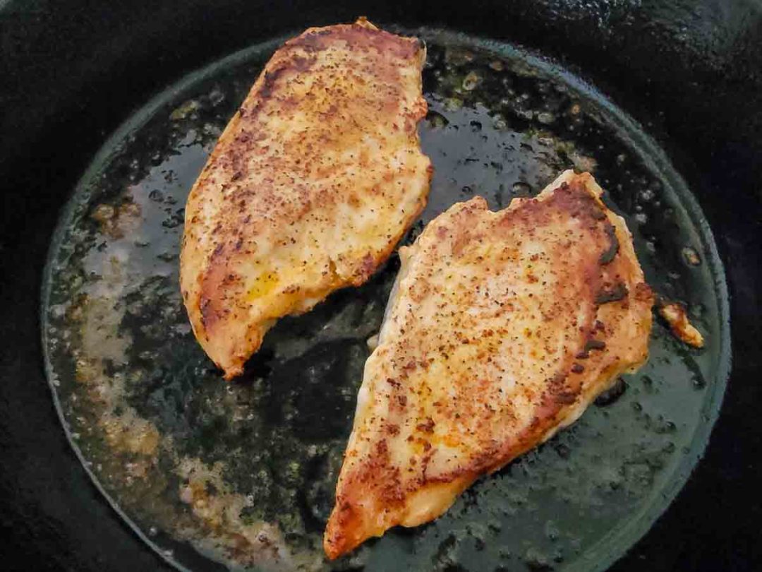 6 Ingredient Skillet Chicken and Broccoli (30 minutes!) • Zona Cooks