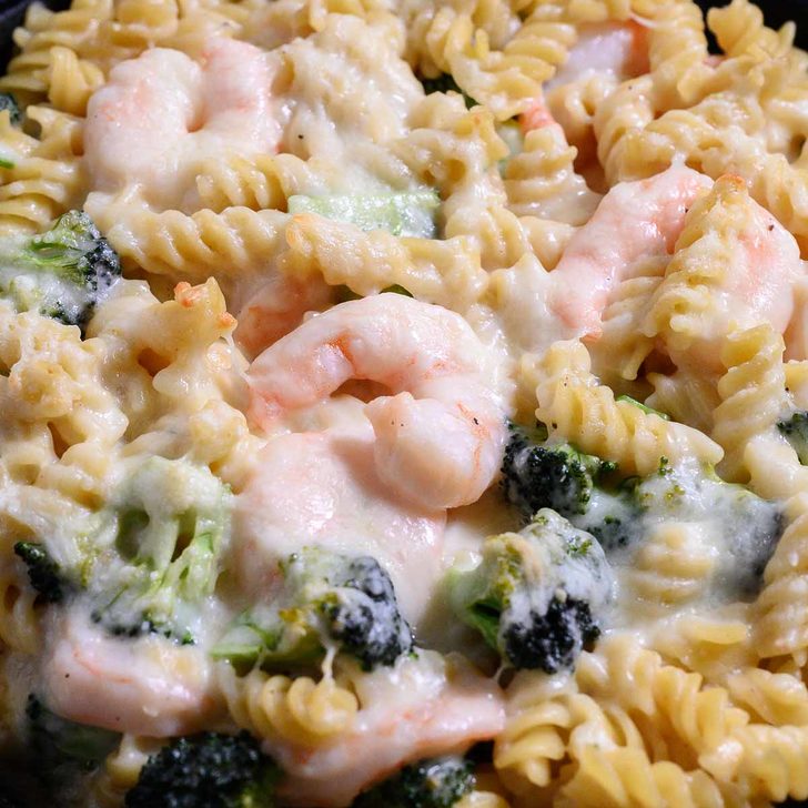 Baked Shrimp Broccoli Pasta • Zona Cooks